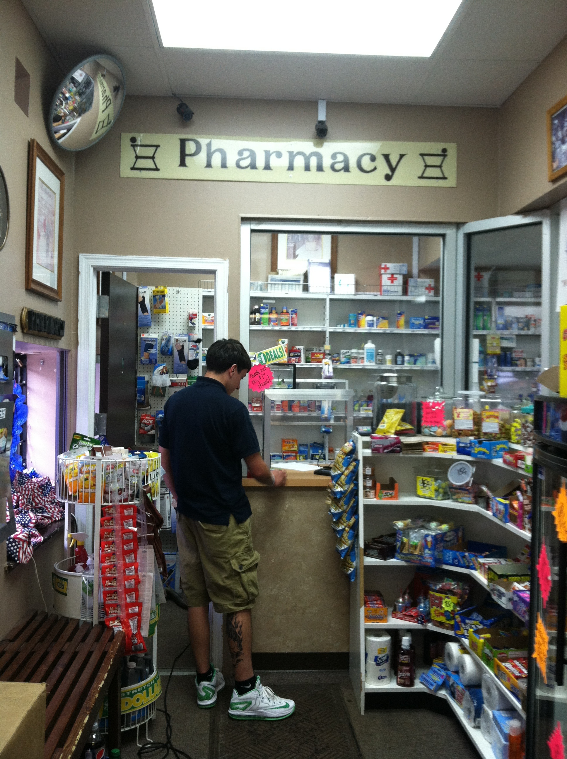 Port Richmond: Pharmacy Caters to the Neighborhood’s Elderly ...