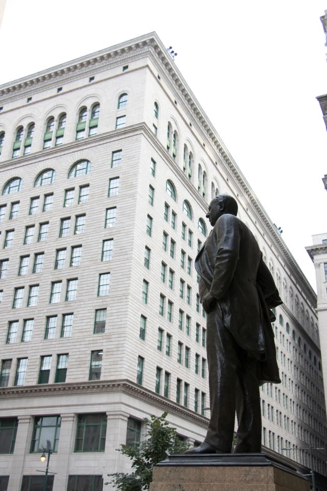 City Hall: Eight Statues That Help Tell The History of Philadelphia ...