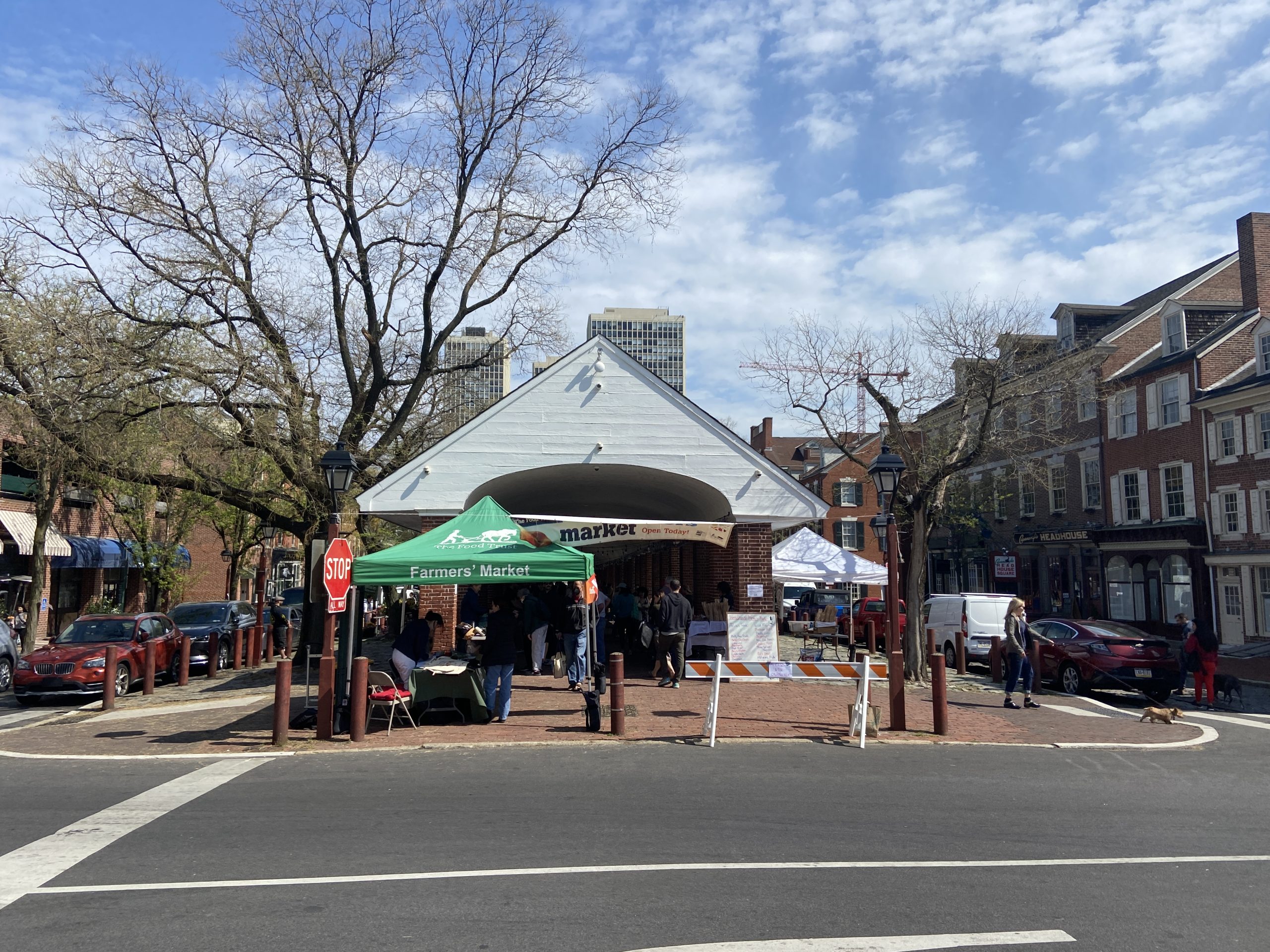 Society Hill: Local Vendors Gather at Headhouse Farmers Market ...